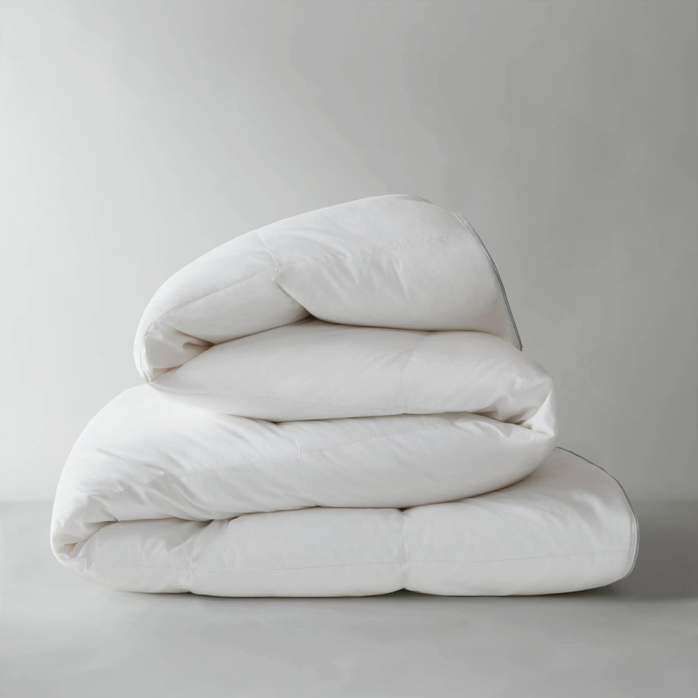 White Goose Down 100% Cotton Shell Comforter | Luxury Down Comforters